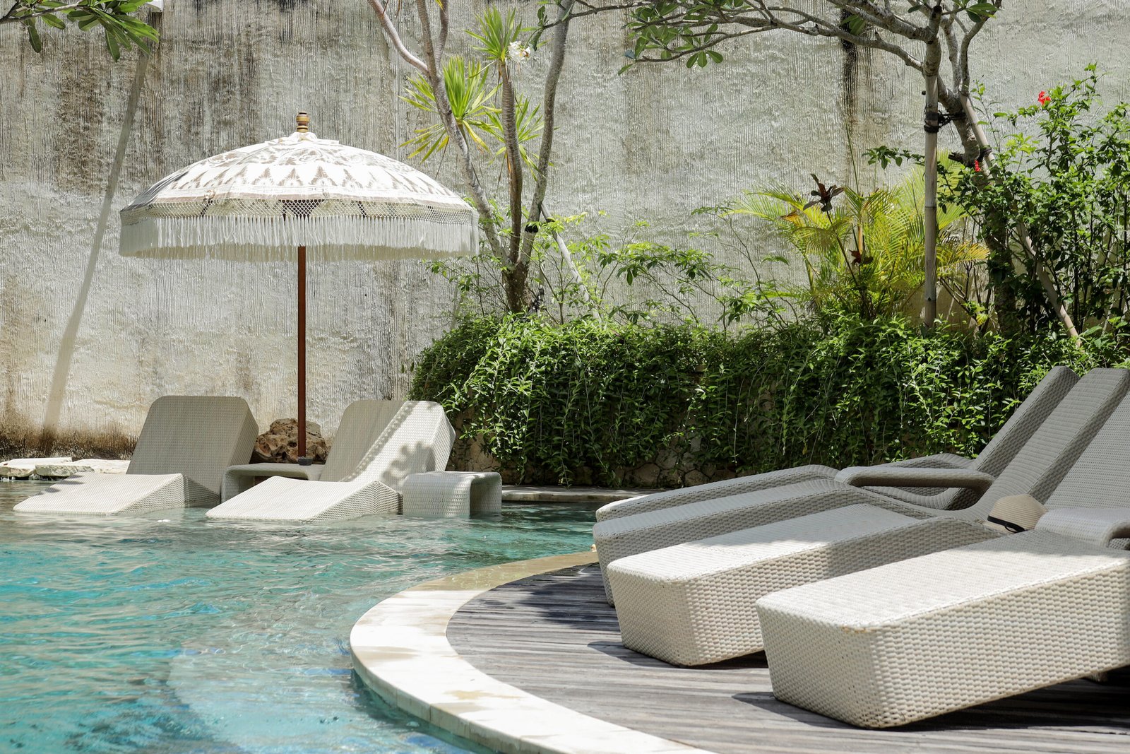Hotels and Villas in Bali Begin Recovery After Major Flooding - The ...